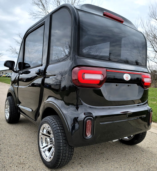 LE Coco Coupe Red Electric Golf Car Small LSV Low Speed Vehicle Golf C ...